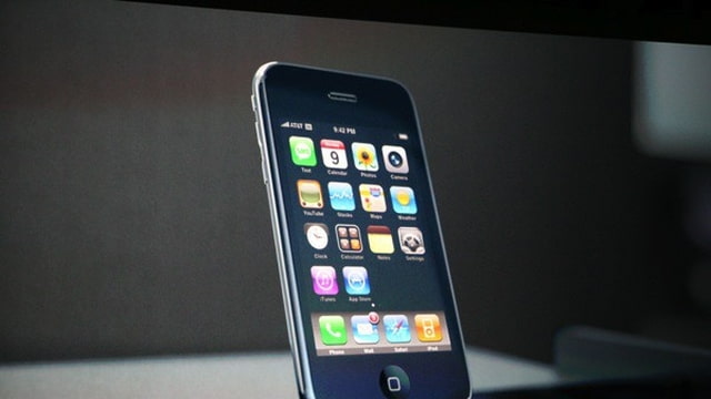 Steve Jobs Officially Announces 3G iPhone - iClarified