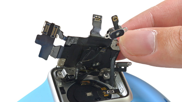 iFixit Tears Down the Apple Watch [Photos] - iClarified