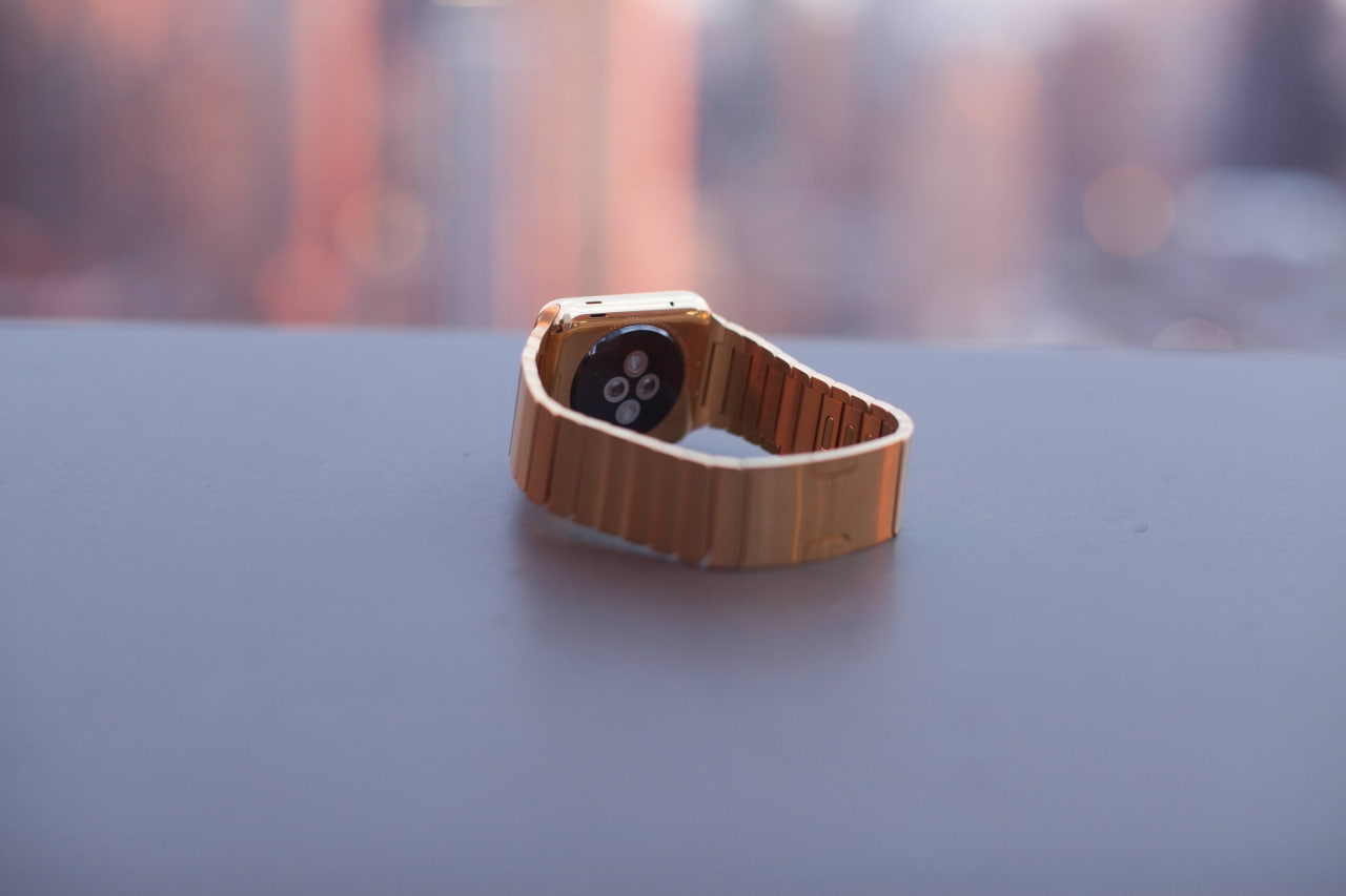 18K Gold Plated Apple Watch and Link Bracelet [Photos] - iClarified