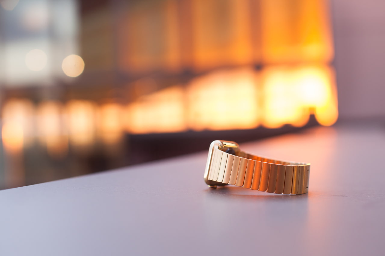 18K Gold Plated Apple Watch and Link Bracelet [Photos] - iClarified