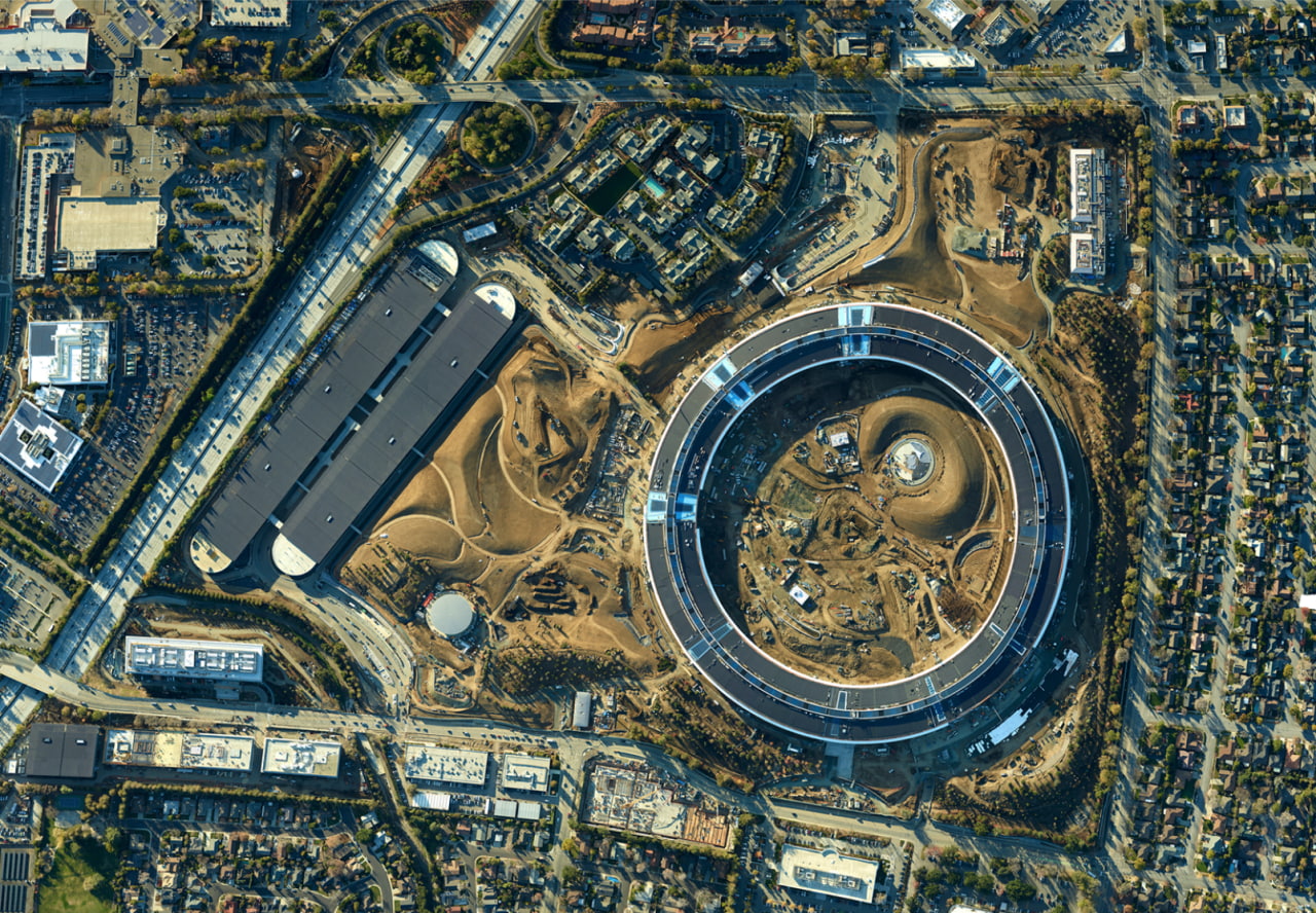 Check Out This Huge 1.7 Gigapixel Aerial Image of Apple Campus 2 ...