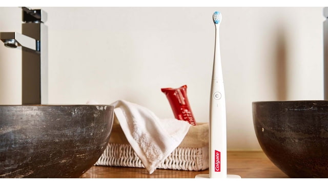 Colgate Unveils Smart Electronic Toothbrush That Uses Apple ResearchKit ...