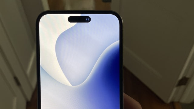 Test Out the Rumored iPhone 14 Pro Pill-Shaped Cutout With This ...