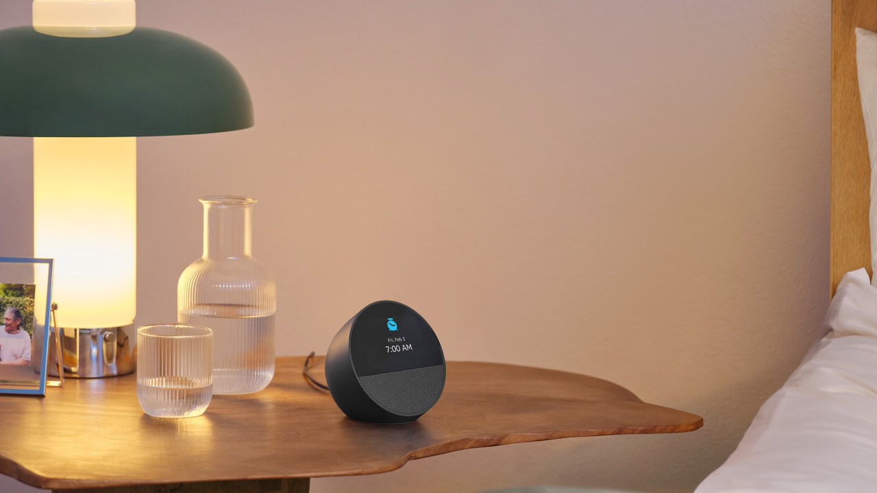 Amazon Debuts All-New Echo Spot [Video] - iClarified