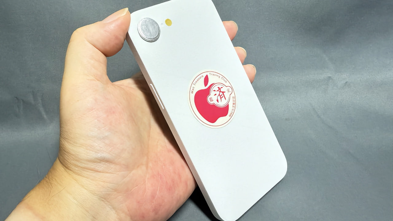 Apple Allegedly Developed iPhone SE 4 Plus Prototype [Video] - iClarified